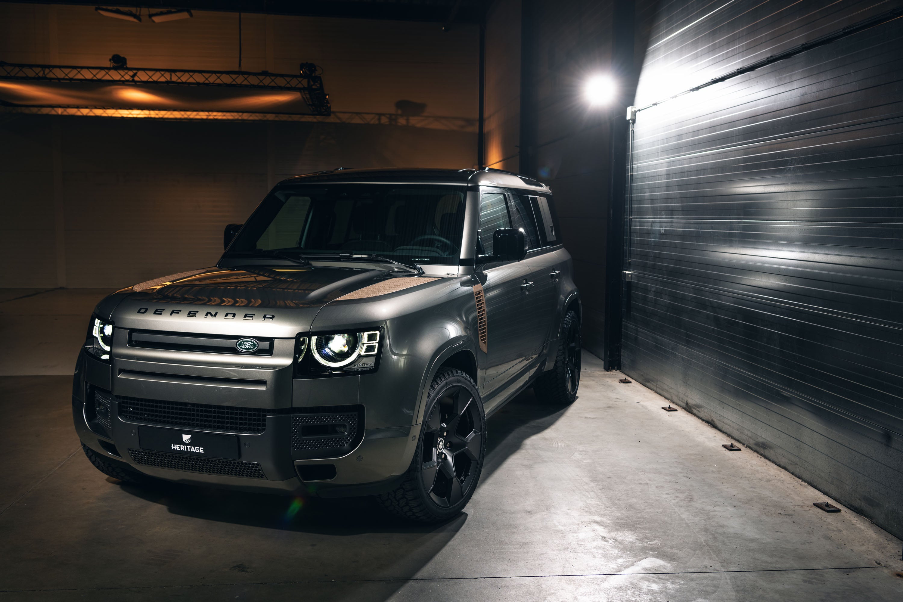 Defender 110 D250 - XS Edition Silicon Silver